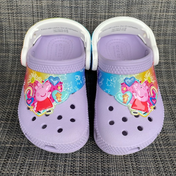 CROCS | Shoes | Crocs Kids Classic Clogs Peppa Pig Graphics Design In ...
